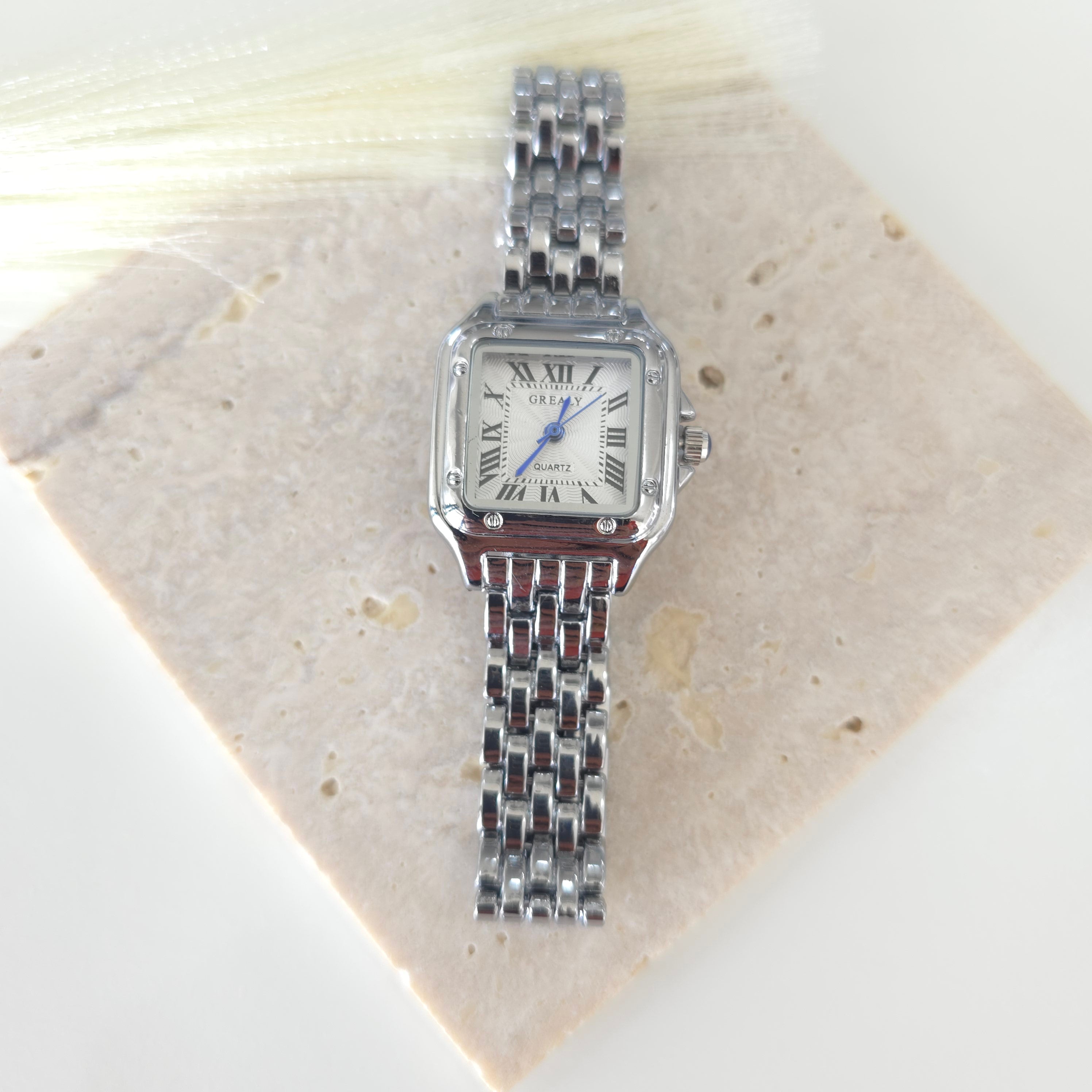 Queen Watch – Be Unique
