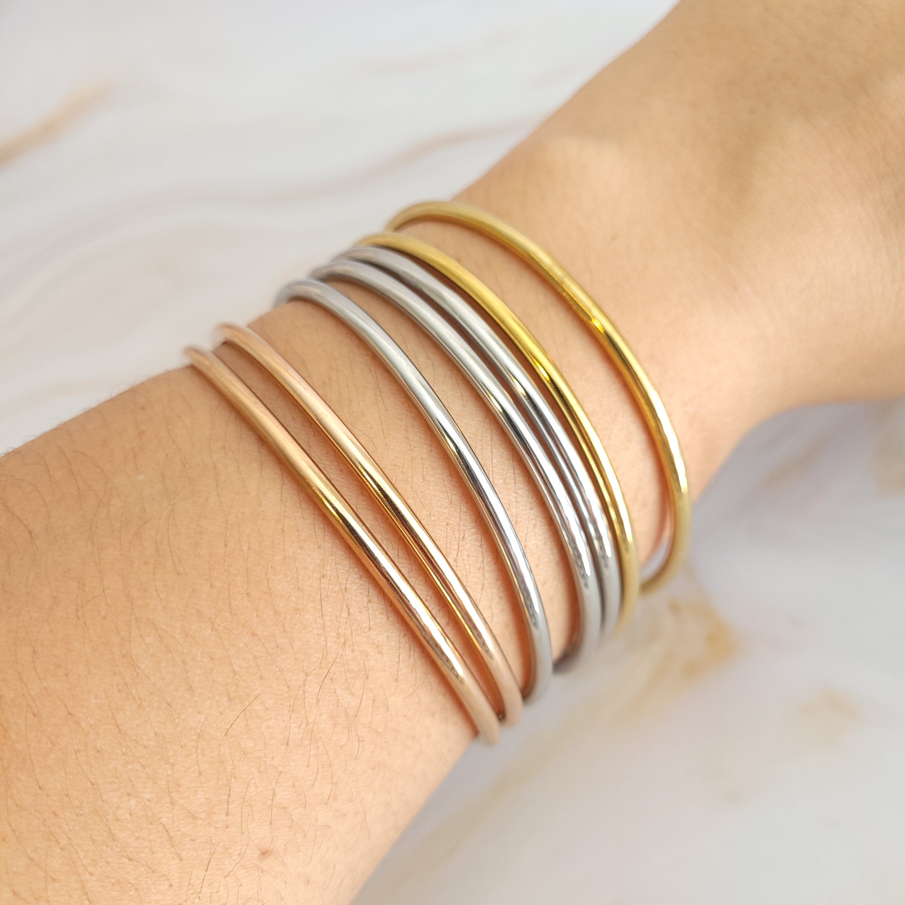 Classic Bangles – Be Unique